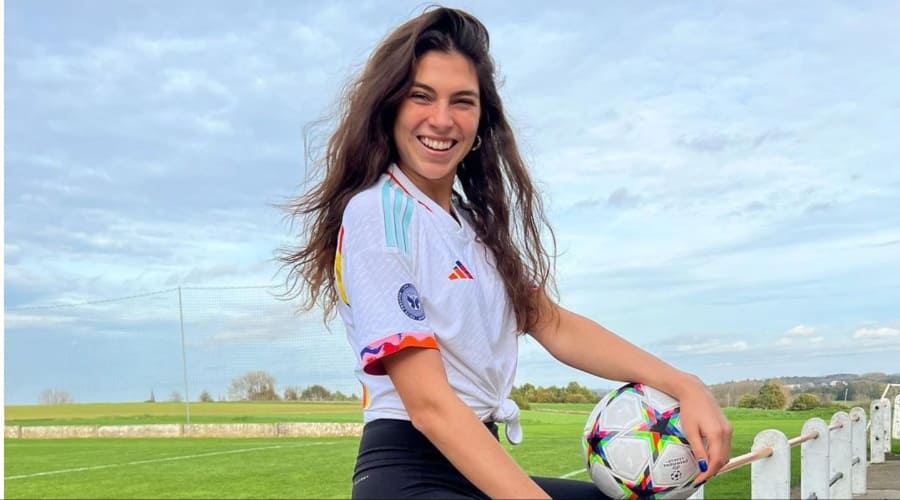 Celine Dept - Age, Height, Net Worth, Boyfriend, Bio, Facts, Wiki