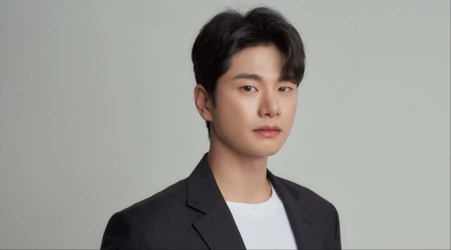 Park Hae Soo - Bio, Profile, Facts, Age, Wife, Ideal Type